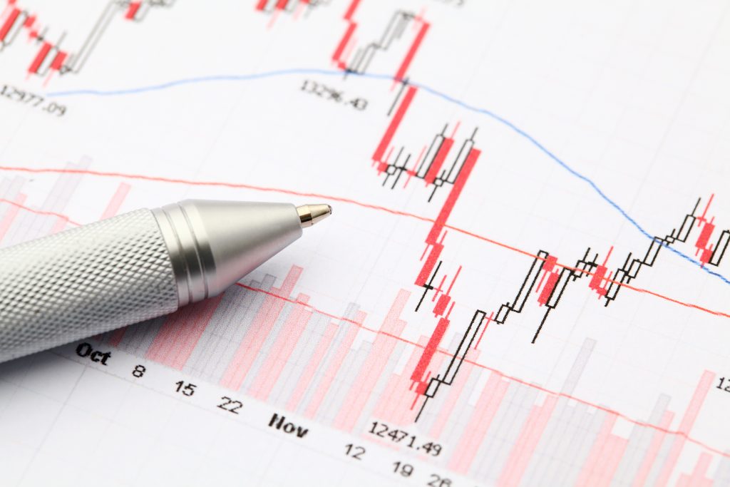 Candlestick Patterns Demystified: Entry and Exit Points for Consistent Wins - Olanie J.